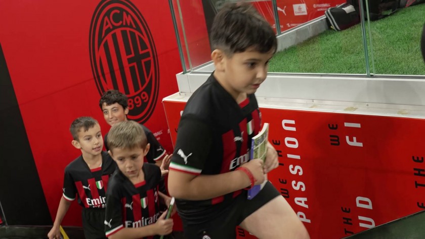 Mascot Experience at the AC Milan-Torino Match - CharityStars
