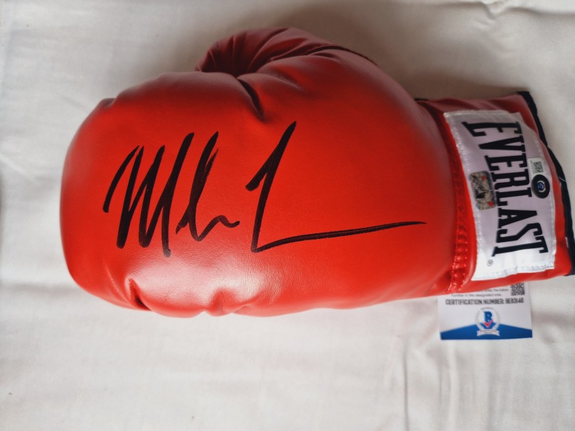 Guantone Everlast autografato da Mike Tyson - CharityStars