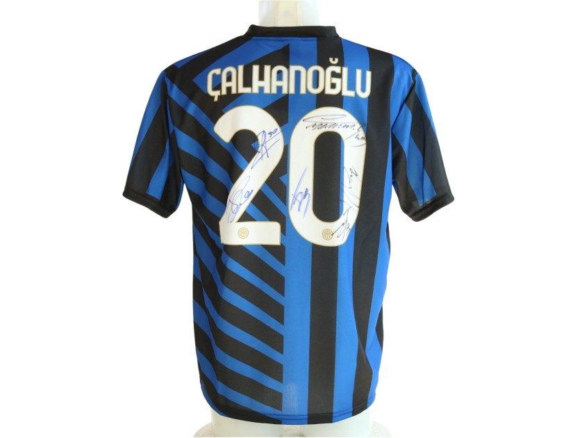 Calhanoglu's Signed Replica Inter Shirt, 2024/25 - CharityStars