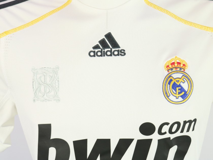 Ronaldo Official Real Madrid Shirt, 2008/09 - CharityStars