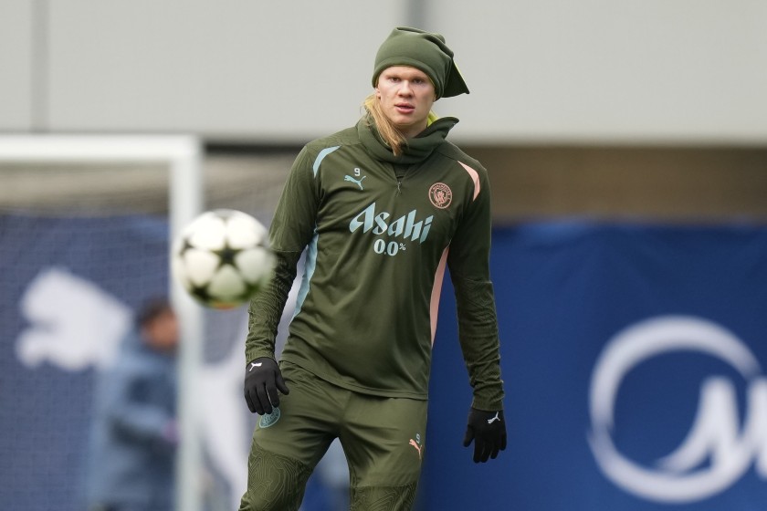 Erling Haaland Worn Training Kit 2024/25 - CharityStars