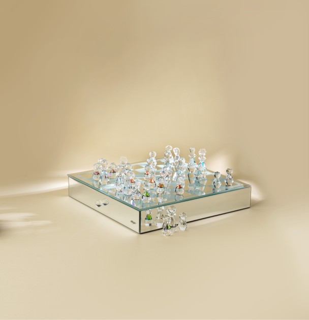 Crystal Chessboard – Ottaviani - CharityStars