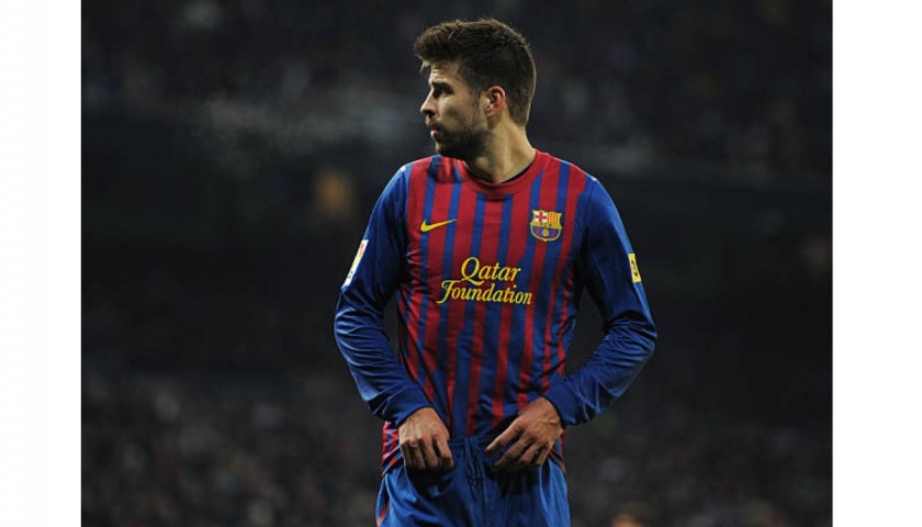 Pique Official Barcelona Signed Shirt, 2011/12 - CharityStars
