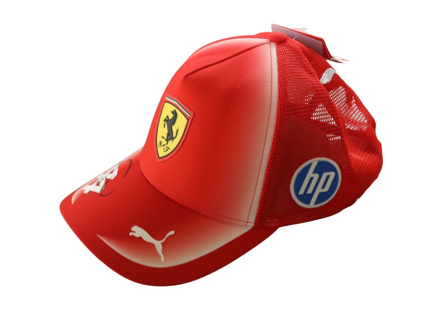 R - Official Hamilton's Scuderia Ferrari Signed Cap, 2026 - Signed by ...