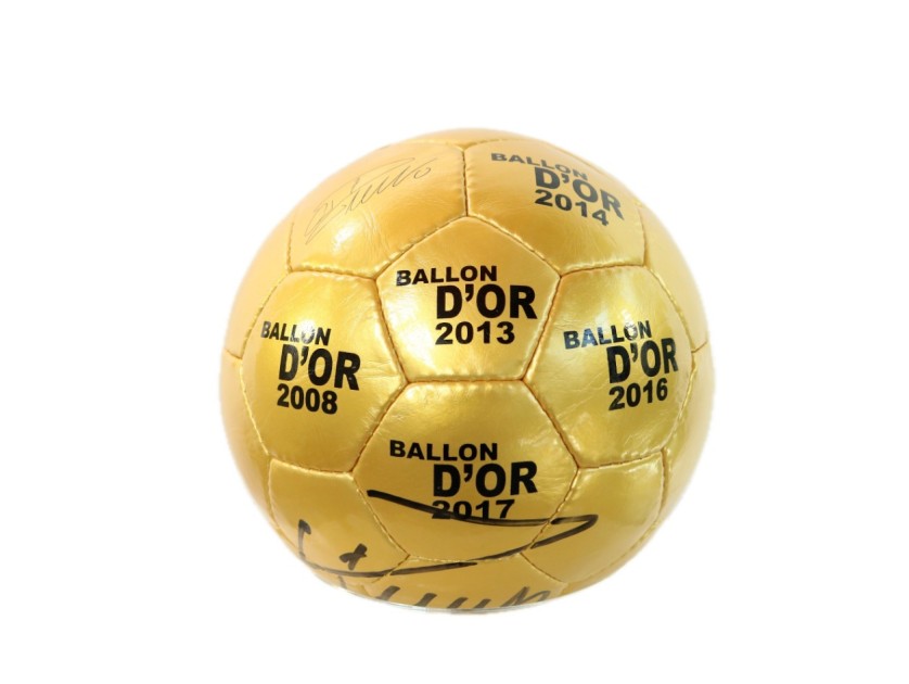 CR7 Museum Ball - Signed by Cristiano Ronaldo - CharityStars