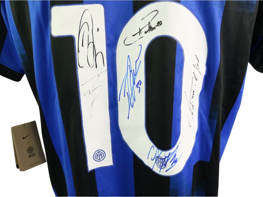 Lautaro Official Inter Signed Shirt, 2023/24 - Signed by the Squad ...
