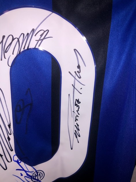 Lukaku Official Inter Shirt, 2022/23 - Signed by the Players - CharityStars