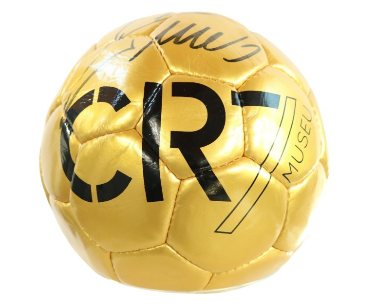 CR7 Museum Ball - Signed by Cristiano Ronaldo - CharityStars