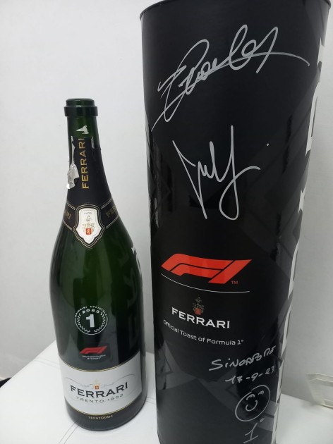 Bottiglia Magnum 3L Ferrari F1 + Contenitore autografato da Charles ...