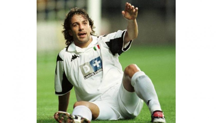 Del Piero Official Juventus Shirt, 1998/99 - CharityStars