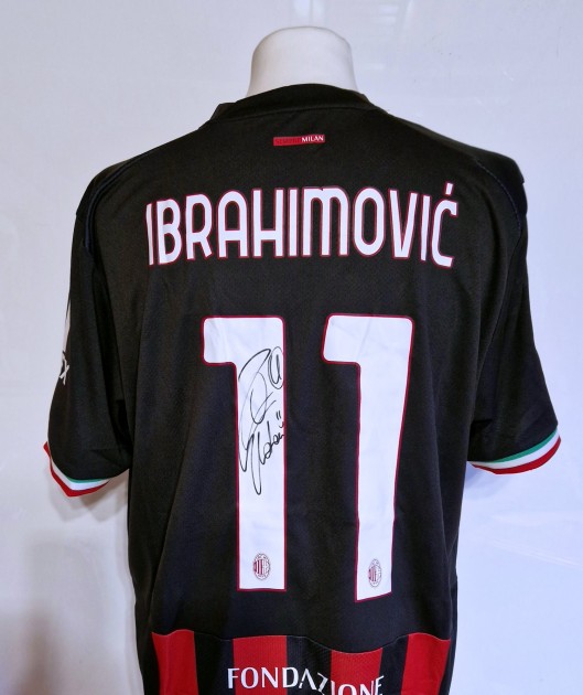 Zlatan Ibrahimović AC Milan Signed Shirt - CharityStars