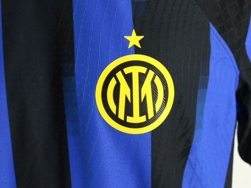Maglia Authentic Lautaro Inter, 2023/24 - Autografata - CharityStars