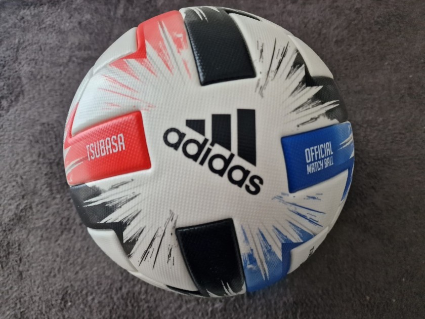 2019 Club World Cup Final Prepared Match-Ball - CharityStars