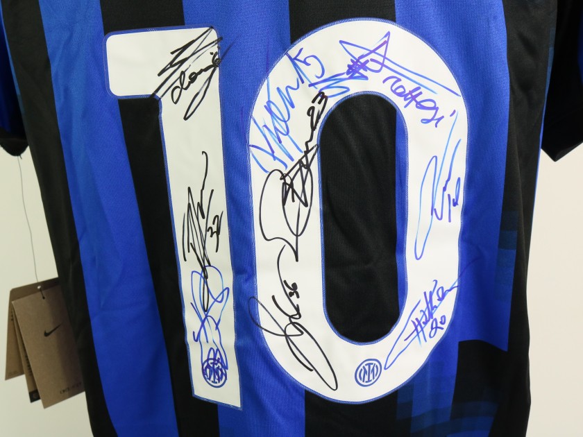 Lautaro Official Inter Signed Shirt, 2023/24 - Signed by the Squad ...