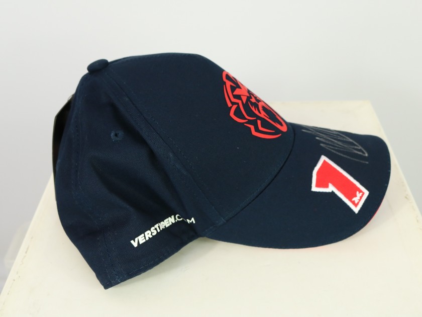 Verstappen Official Signed Cap, World Champion 2023 + Signed Card ...