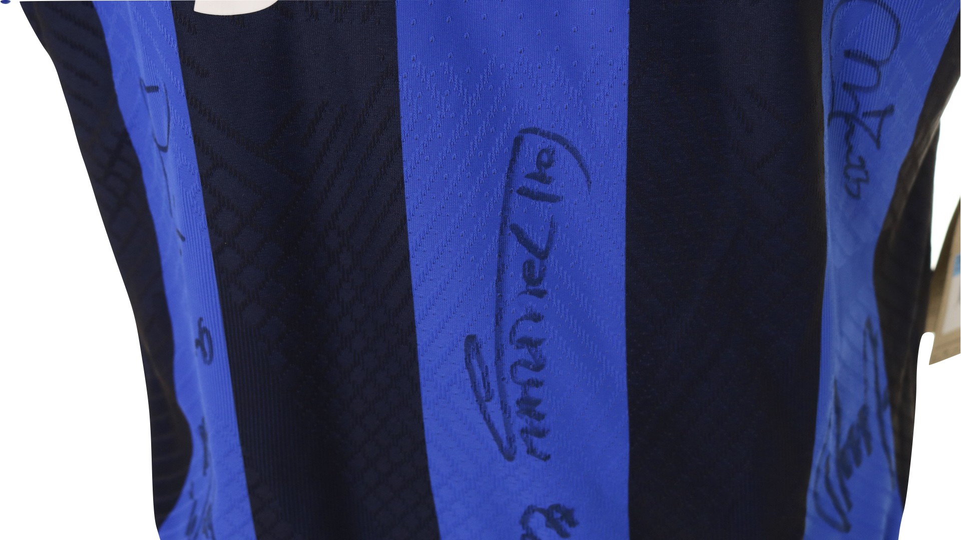 Official Inter Shirt, 2022/23 - Signed by the Squad - CharityStars