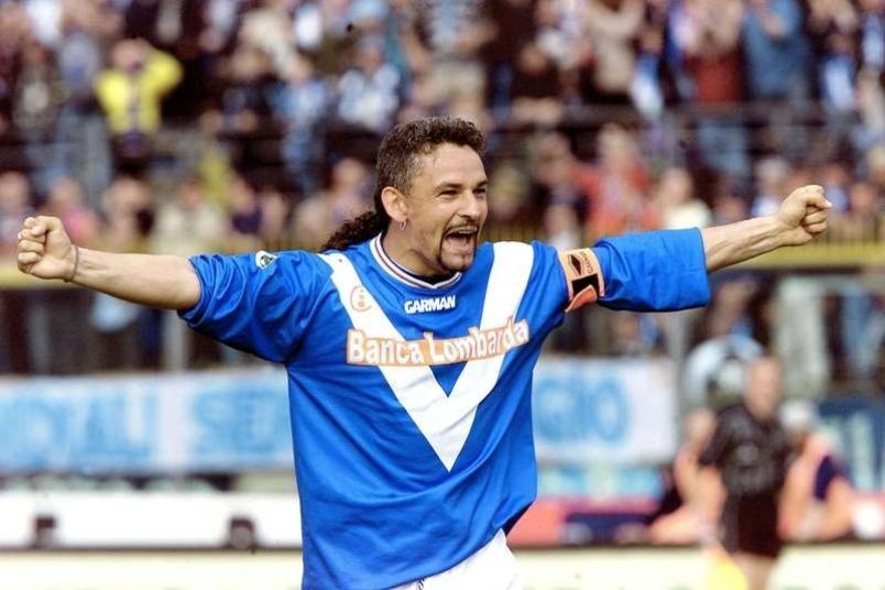 Baggio Official Brescia Signed Shirt, 2000/01 - CharityStars