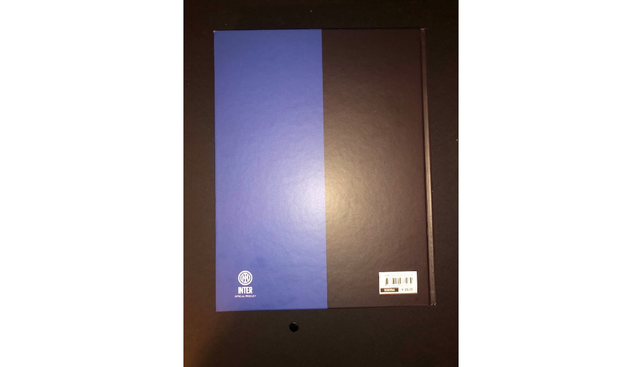 "I M Scudetto" Book Signed by the Inter Squad - CharityStars
