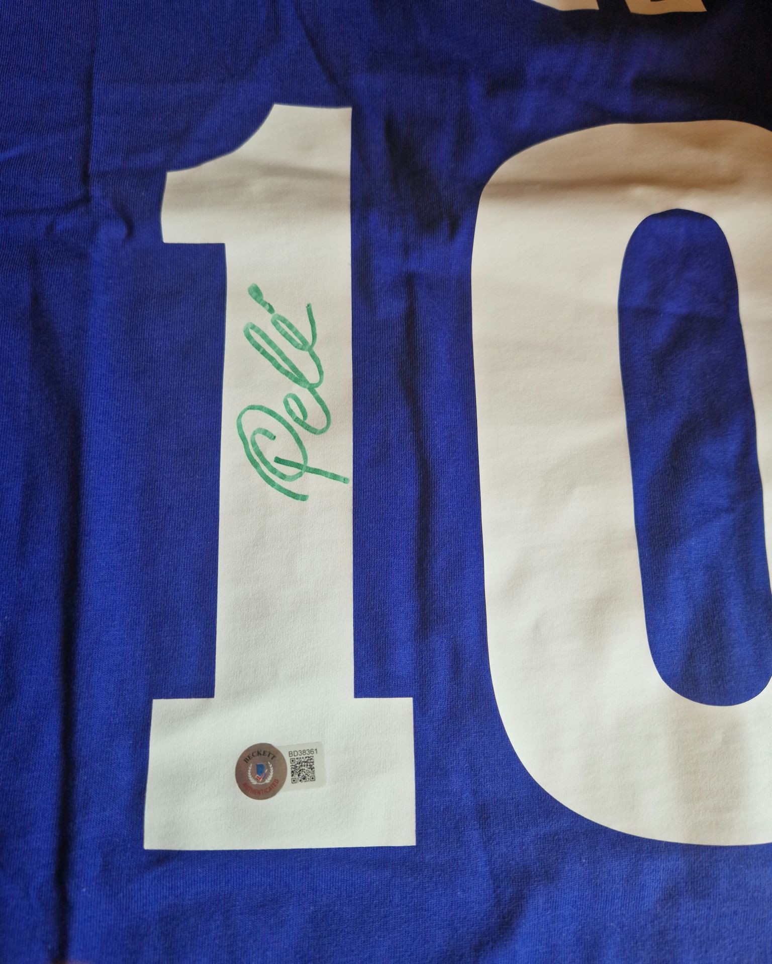 Pelé Brazil Signed Shirt - CharityStars