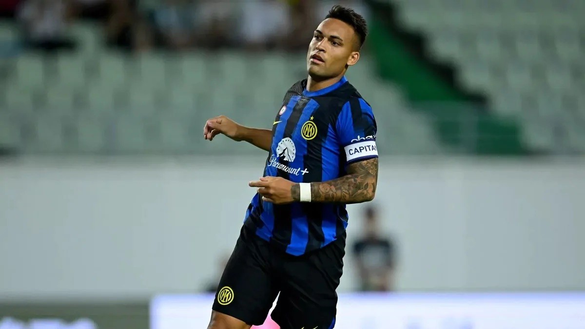 Lautaro Official Inter Signed Shirt, 2023/24 - Signed by the Squad ...