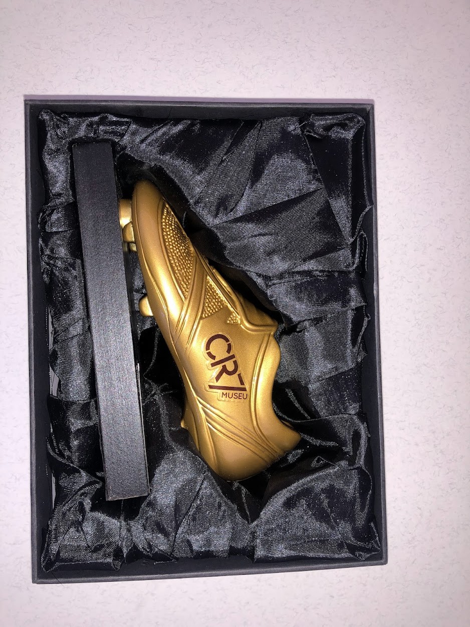 CR7 Museum Ball and Shoe - Signed by Cristiano Ronaldo - CharityStars