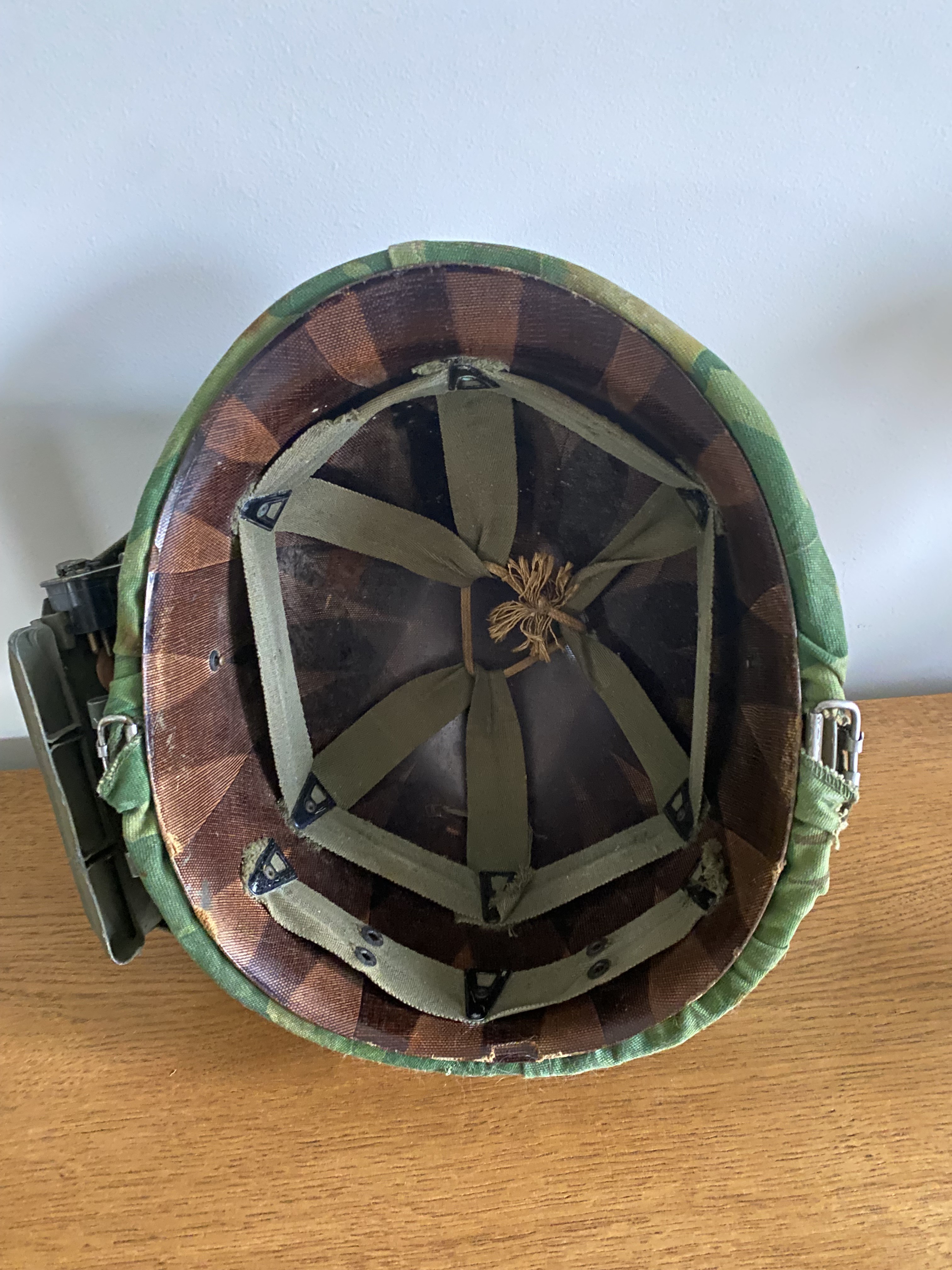 Original Vietnam War US M1 Helmet with camo cover and accessories, 1955 ...