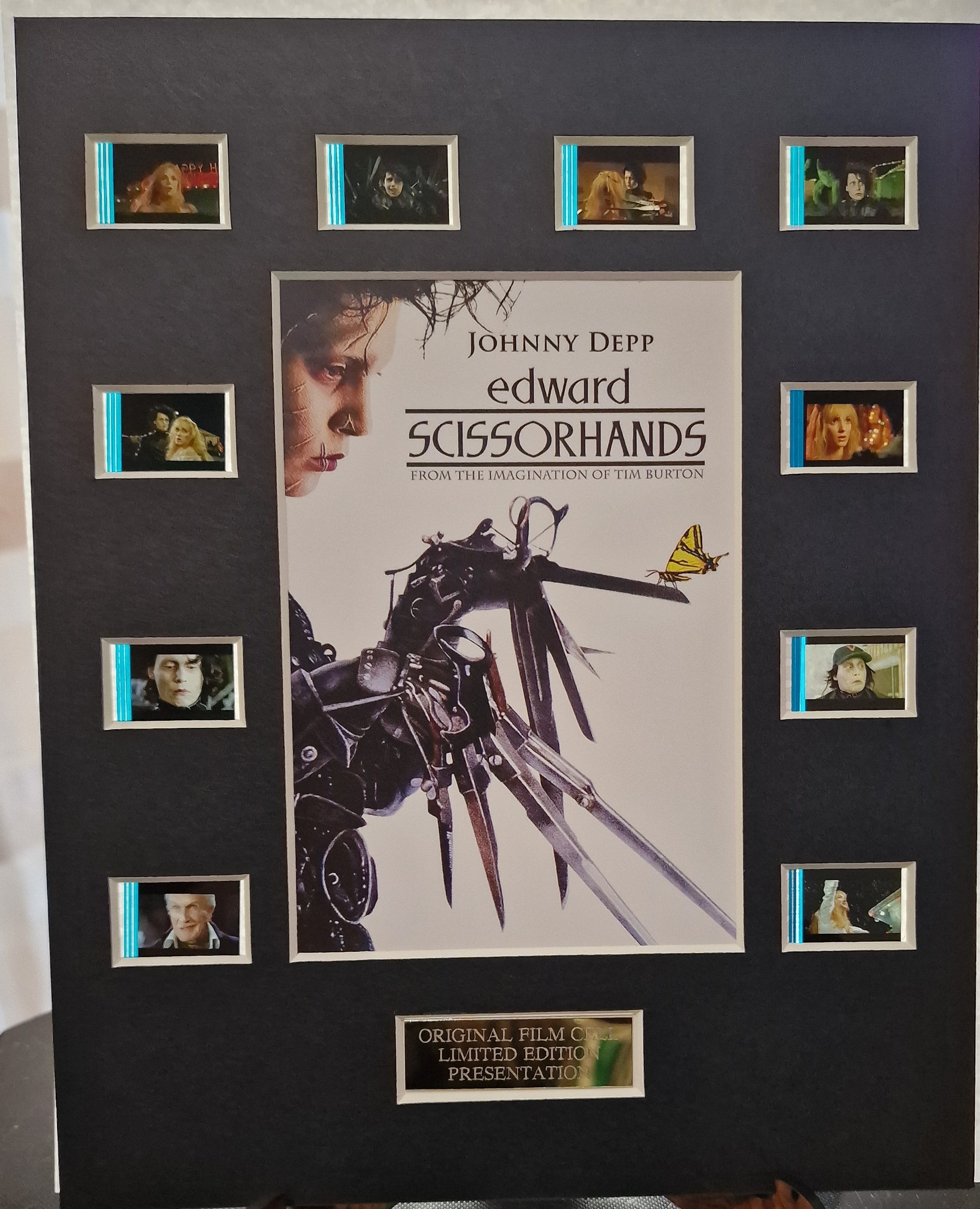Maxi Card with original fragments from the film Edward Scissorhands ...
