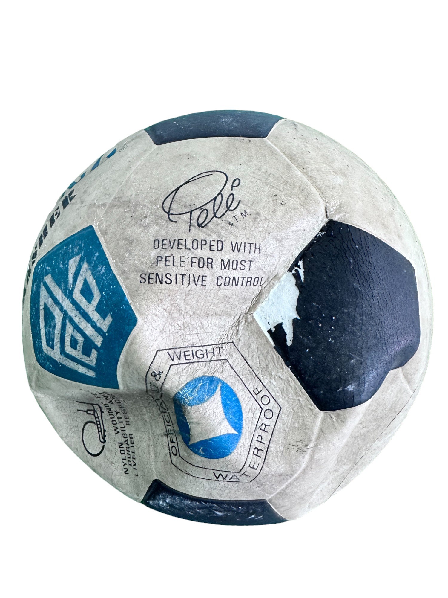 Limited Edition Pele Official Spalding Ball - CharityStars