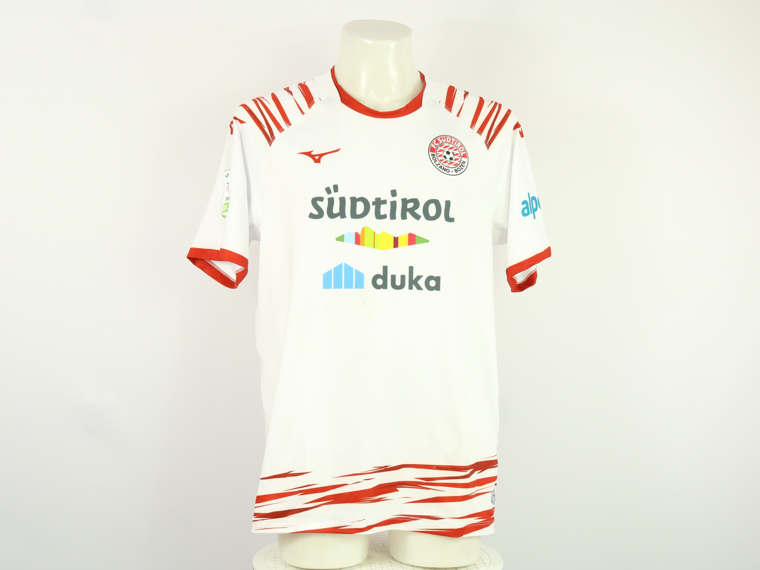 Kurtic's unwashed Signed Shirt, Sudtirol vs Bari 2024 - CharityStars