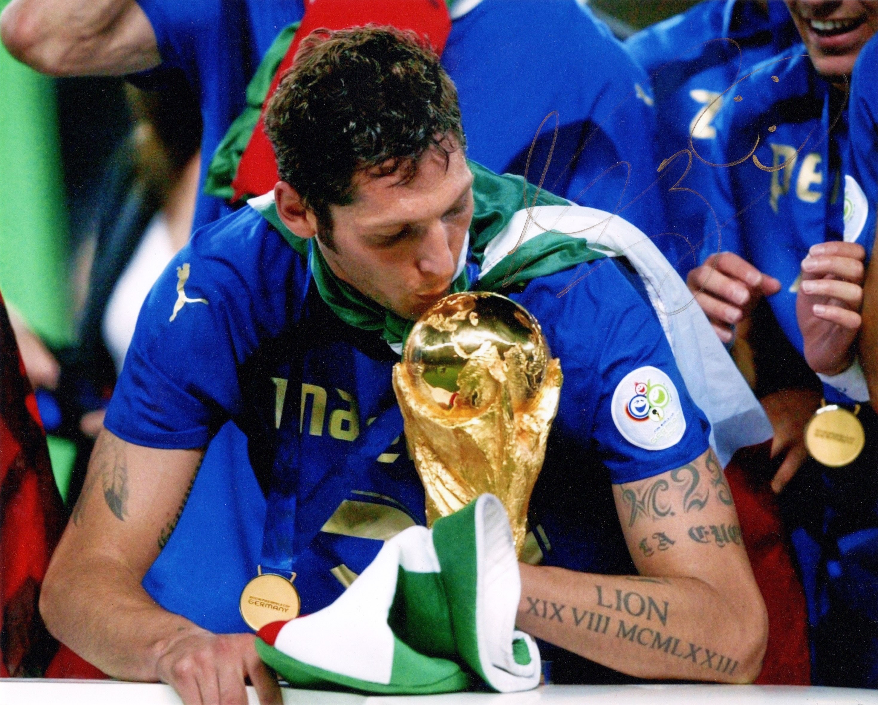 Fotografia autografata da Marco Materazzi - CharityStars