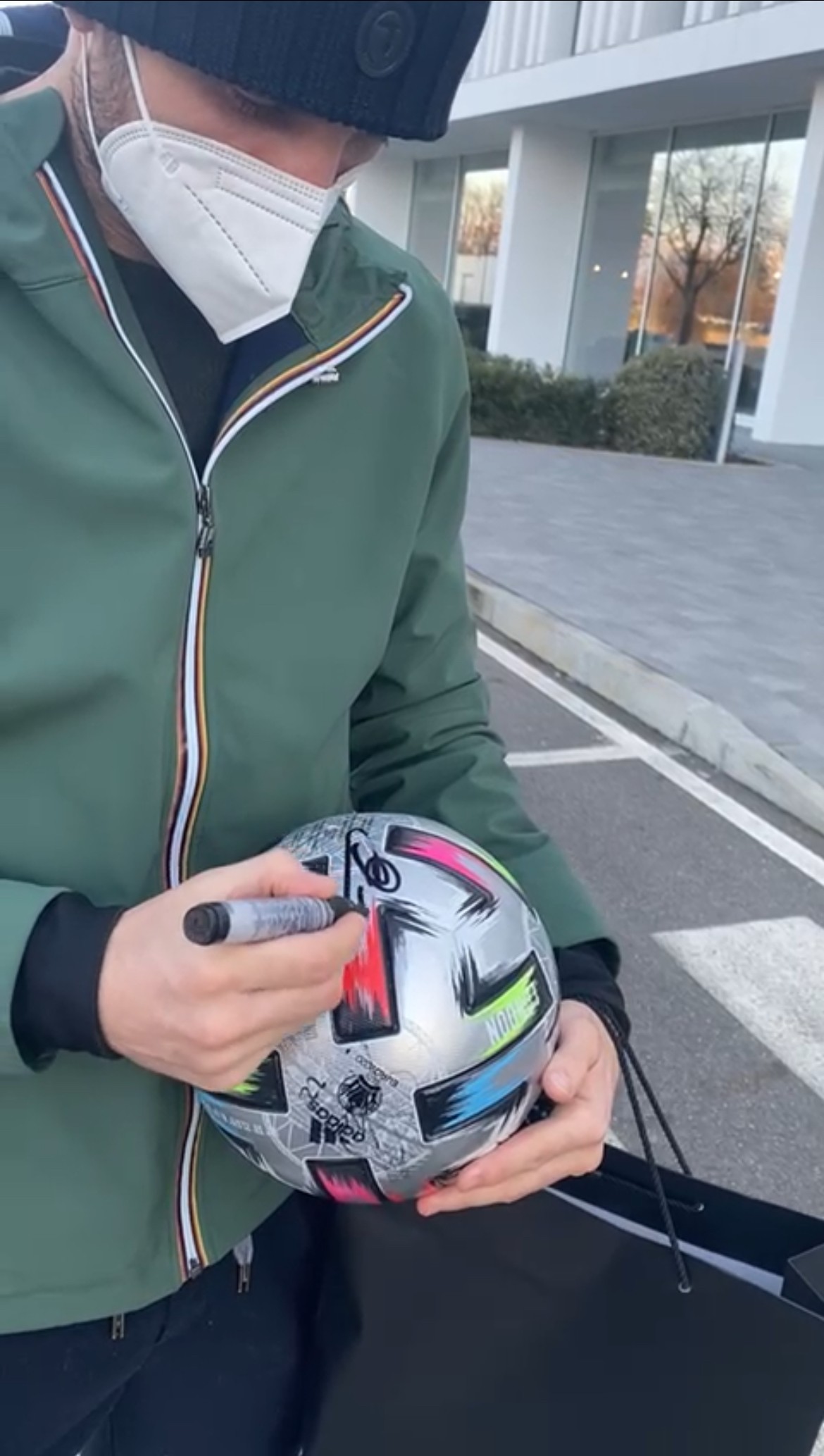 Official EURO 2020 Final Ball - SIgned by the Italian National Team ...