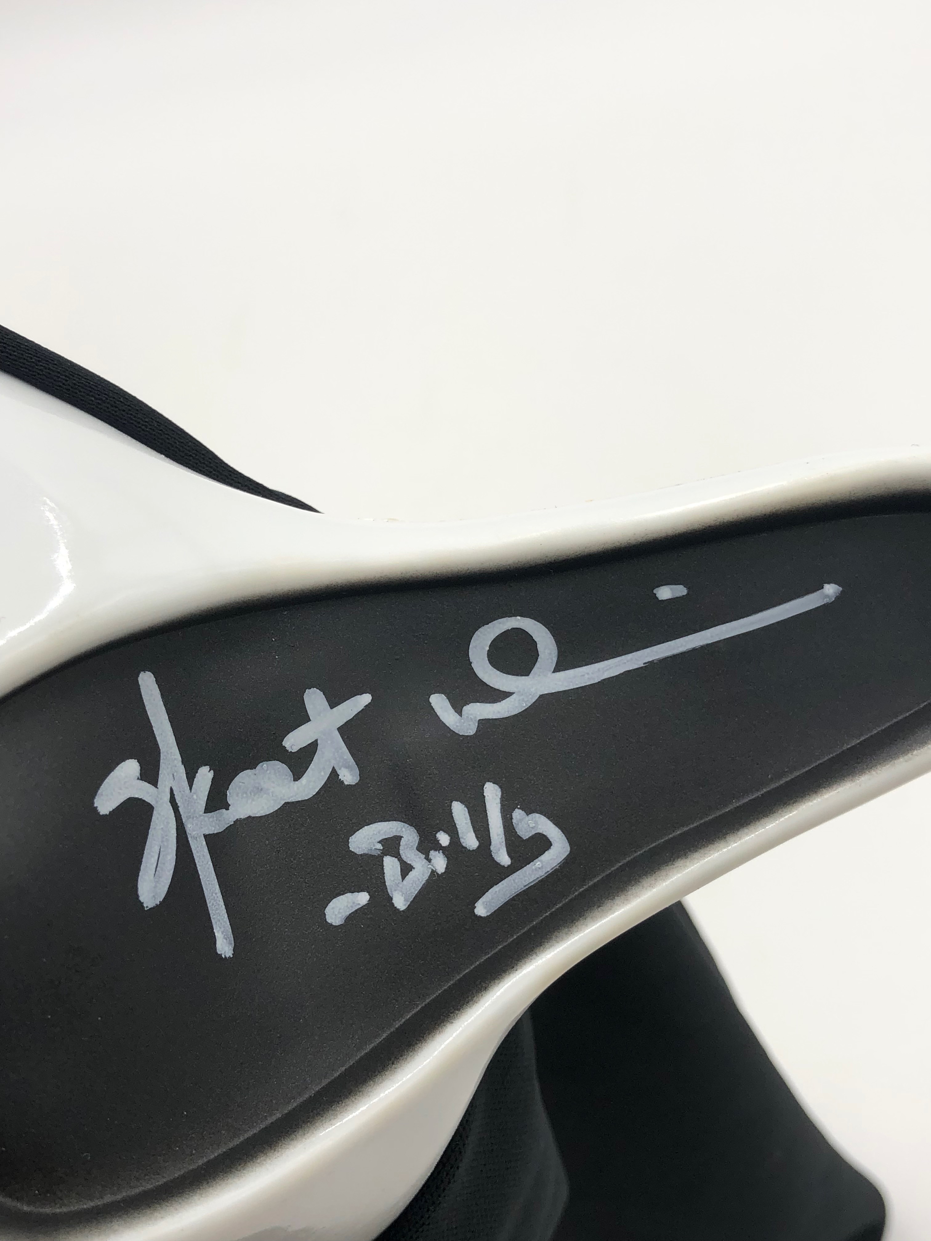 Skeet Ulrich's Scream Signed Ghostface Mask Display - CharityStars