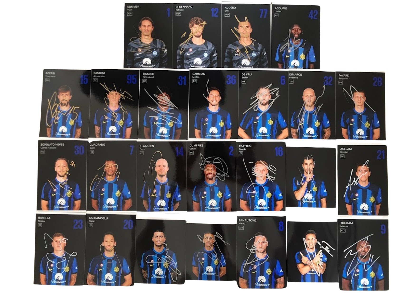 Set of Photographs Signed by Inter Milan Players - CharityStars