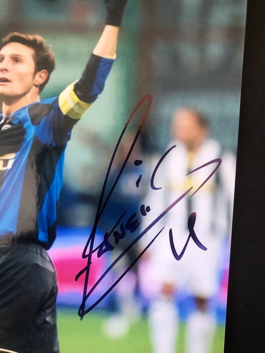 Photograph Signed by Javier Zanetti - CharityStars