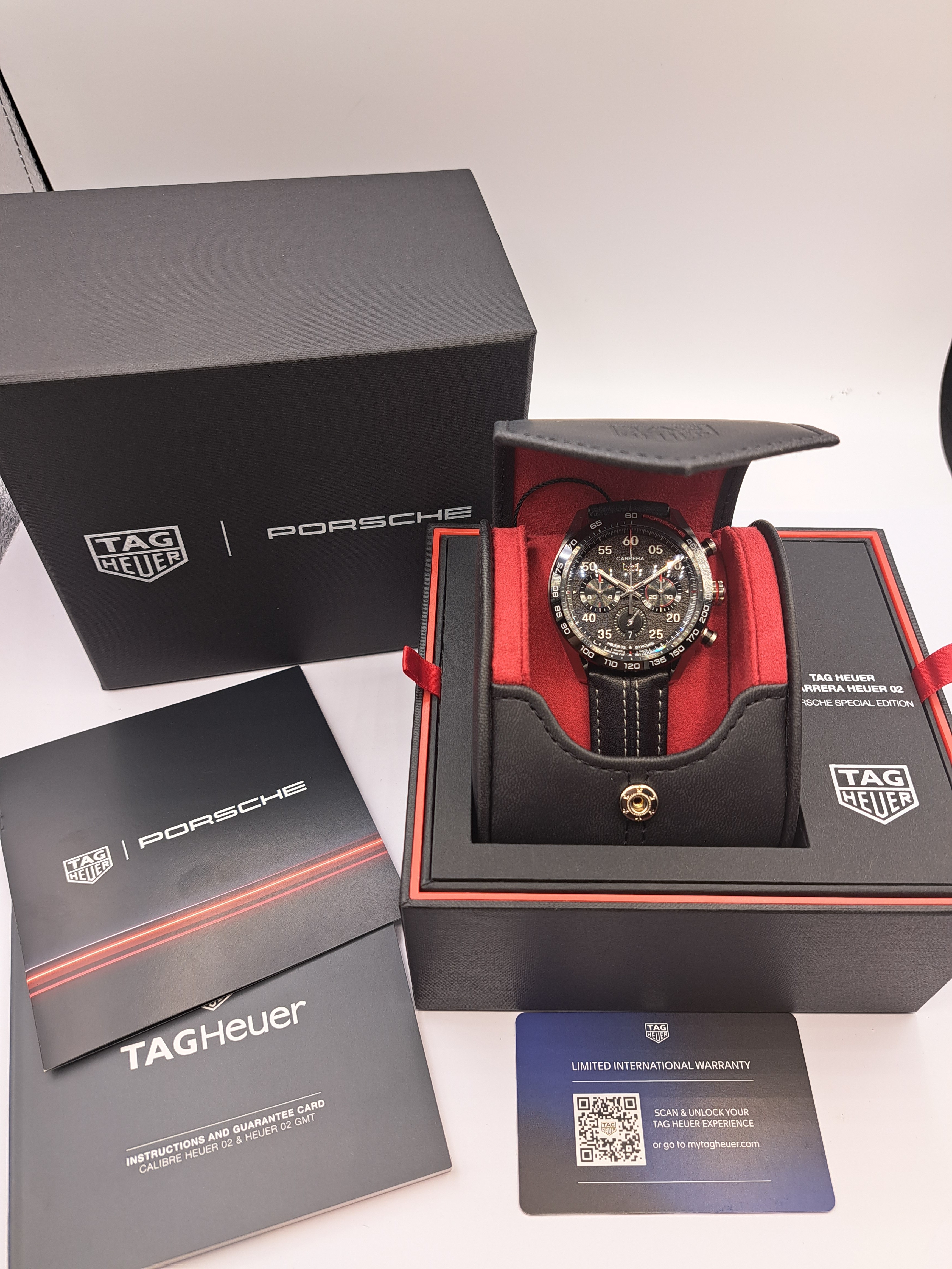 Tag Heuer Carrera PORSCHE - SPECIAL EDITION - CharityStars