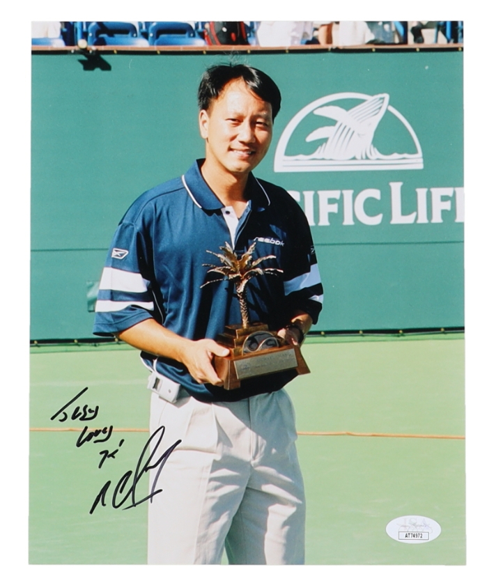 Michael Chang Signed Picture - CharityStars
