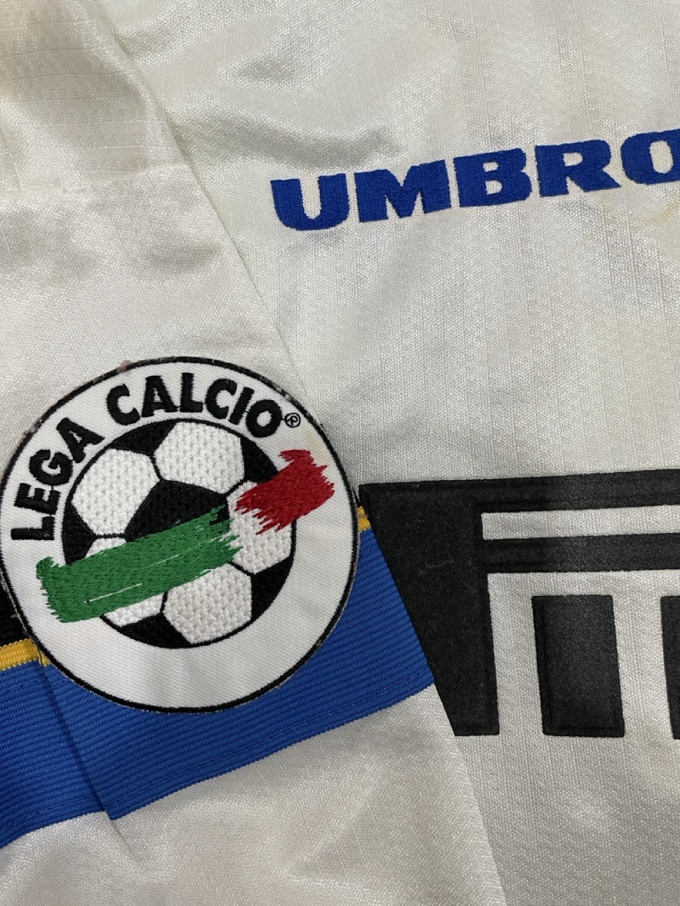 Sousa's Inter Milan Unwashed Shirt, 1997/98 - CharityStars