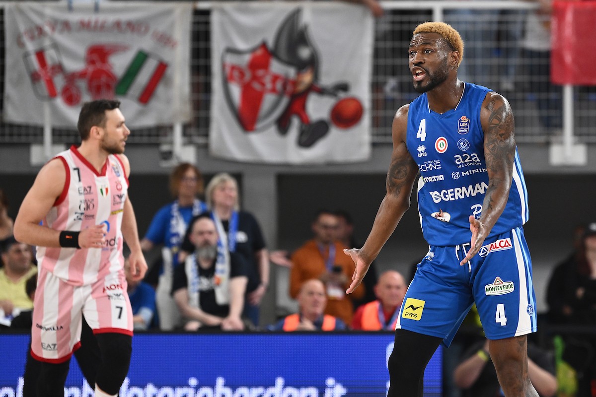 Signed Match-Worn Kit Jason Burnell, Germani Brescia vs Olimpia Milano ...