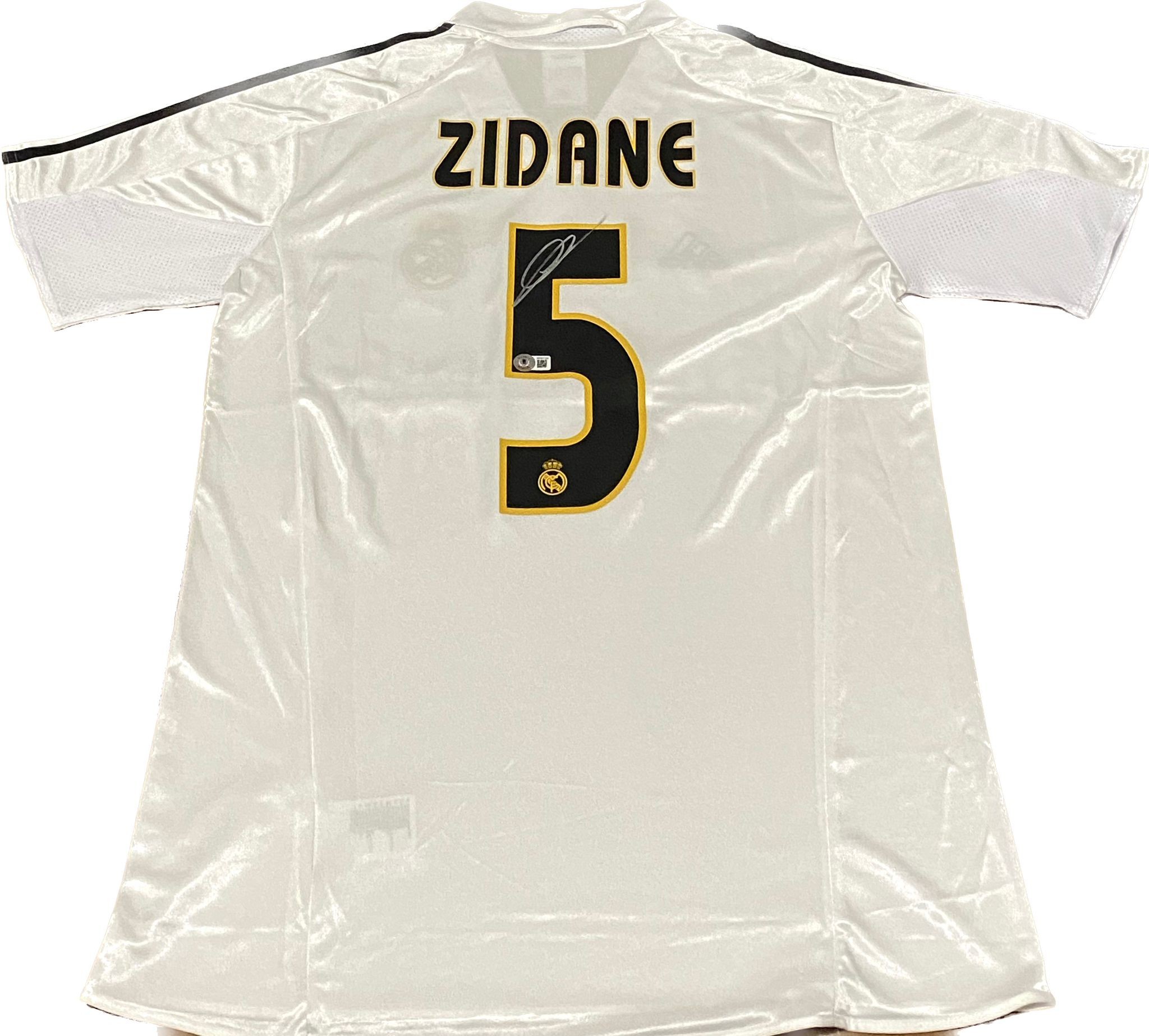 Zinedine Zidane's Real Madrid 2004/05 Signed Replica Shirt - CharityStars