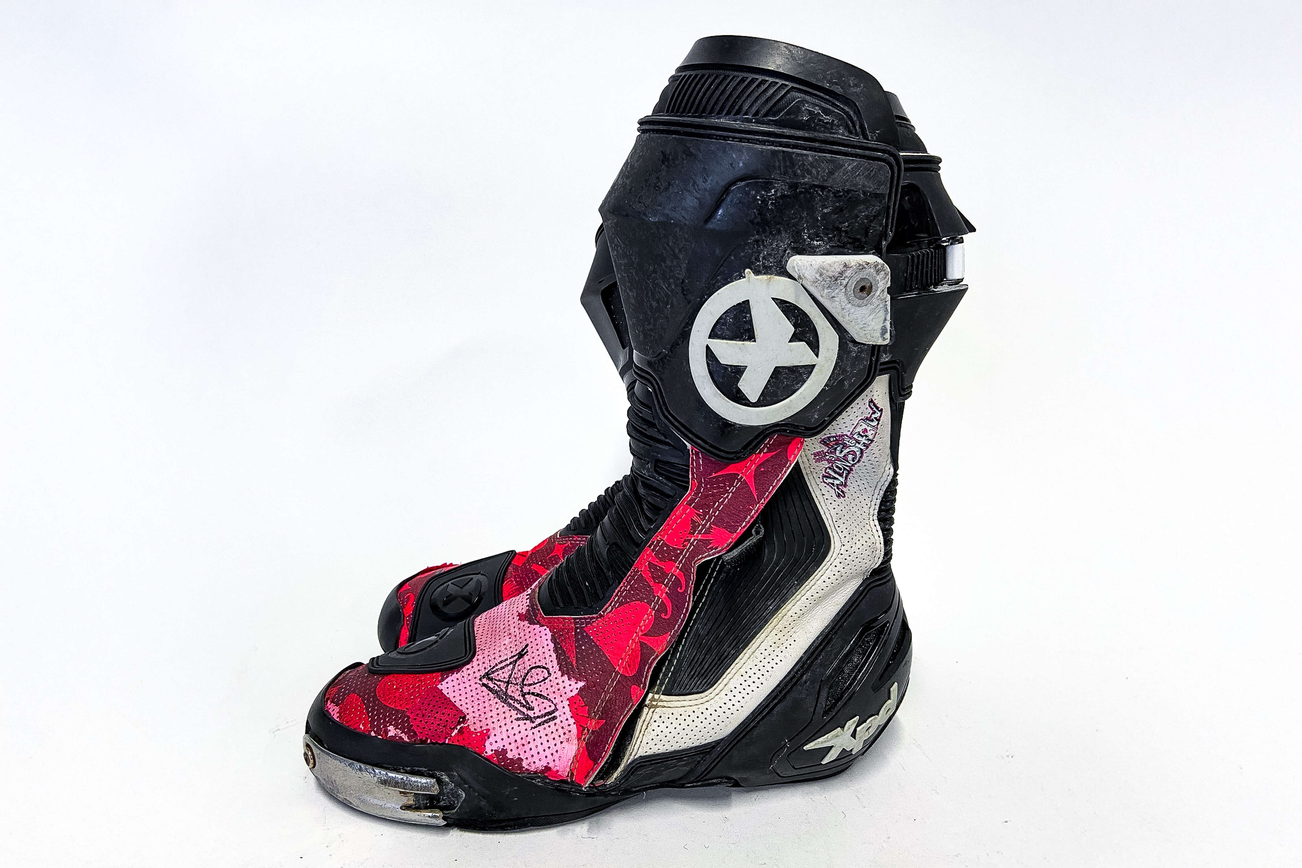Alonso Lopez’ SpeedUp Racing Moto2™ Boots - CharityStars