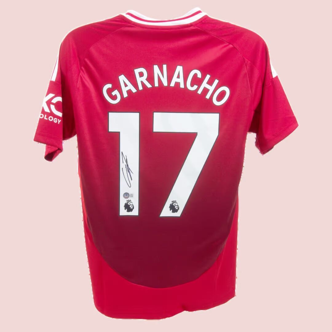 Alejandro Garnacho's Manchester United Signed Replica Shirt - CharityStars