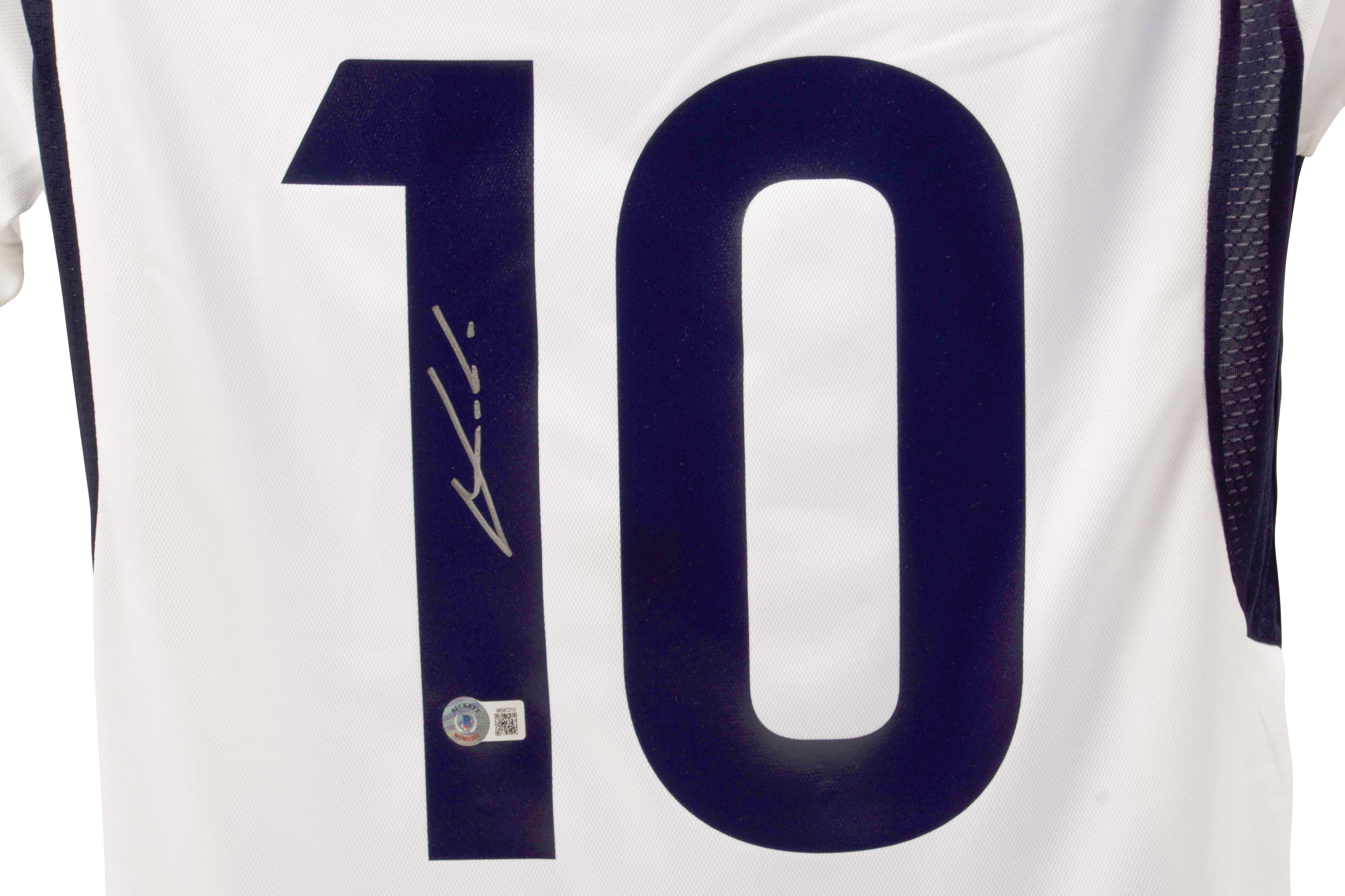 Luka Modric's Real Madrid Signed Replica Shirt - CharityStars