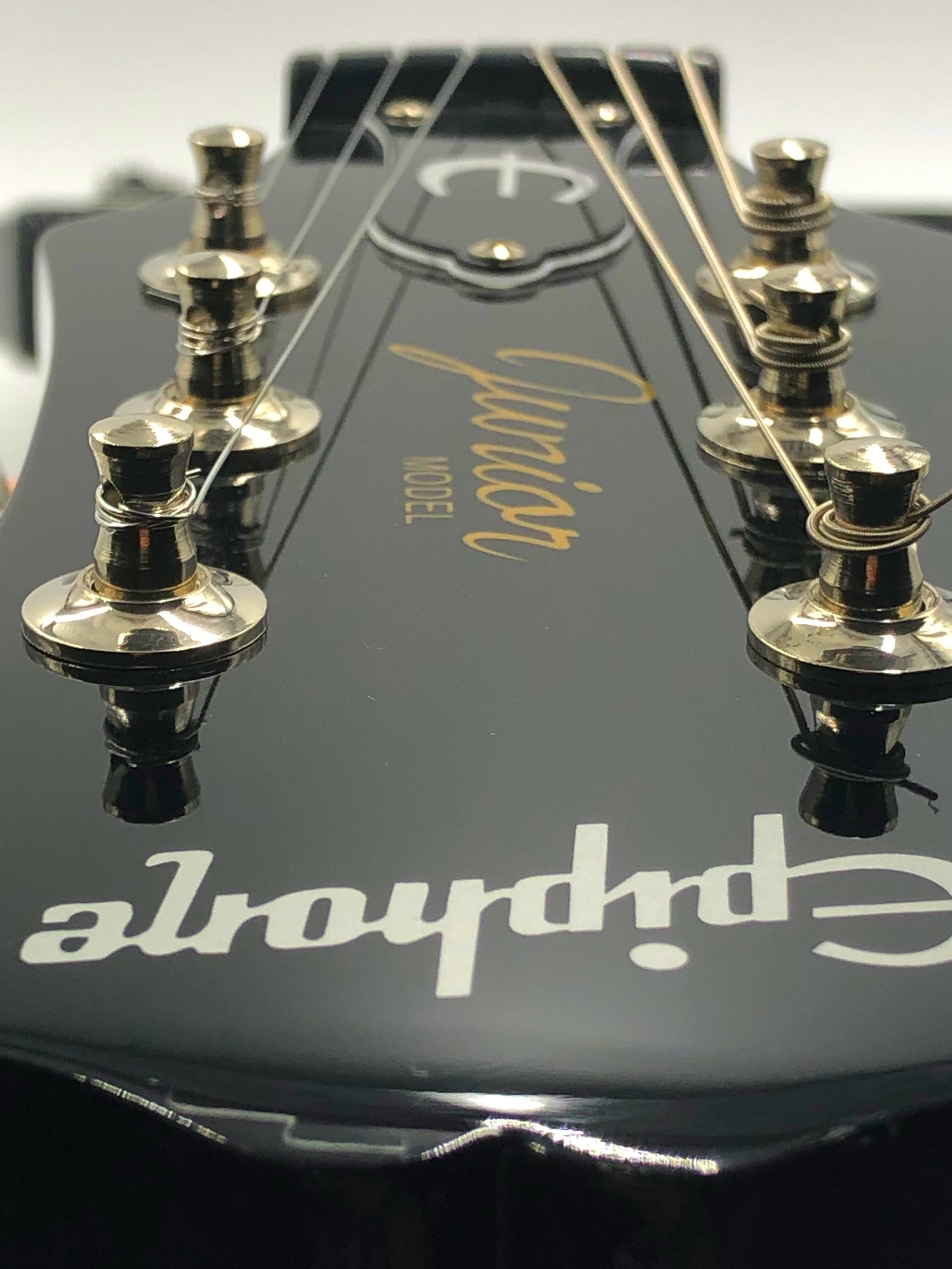B.B King's Les Paul Epiphone Signed Electric Guitar - CharityStars