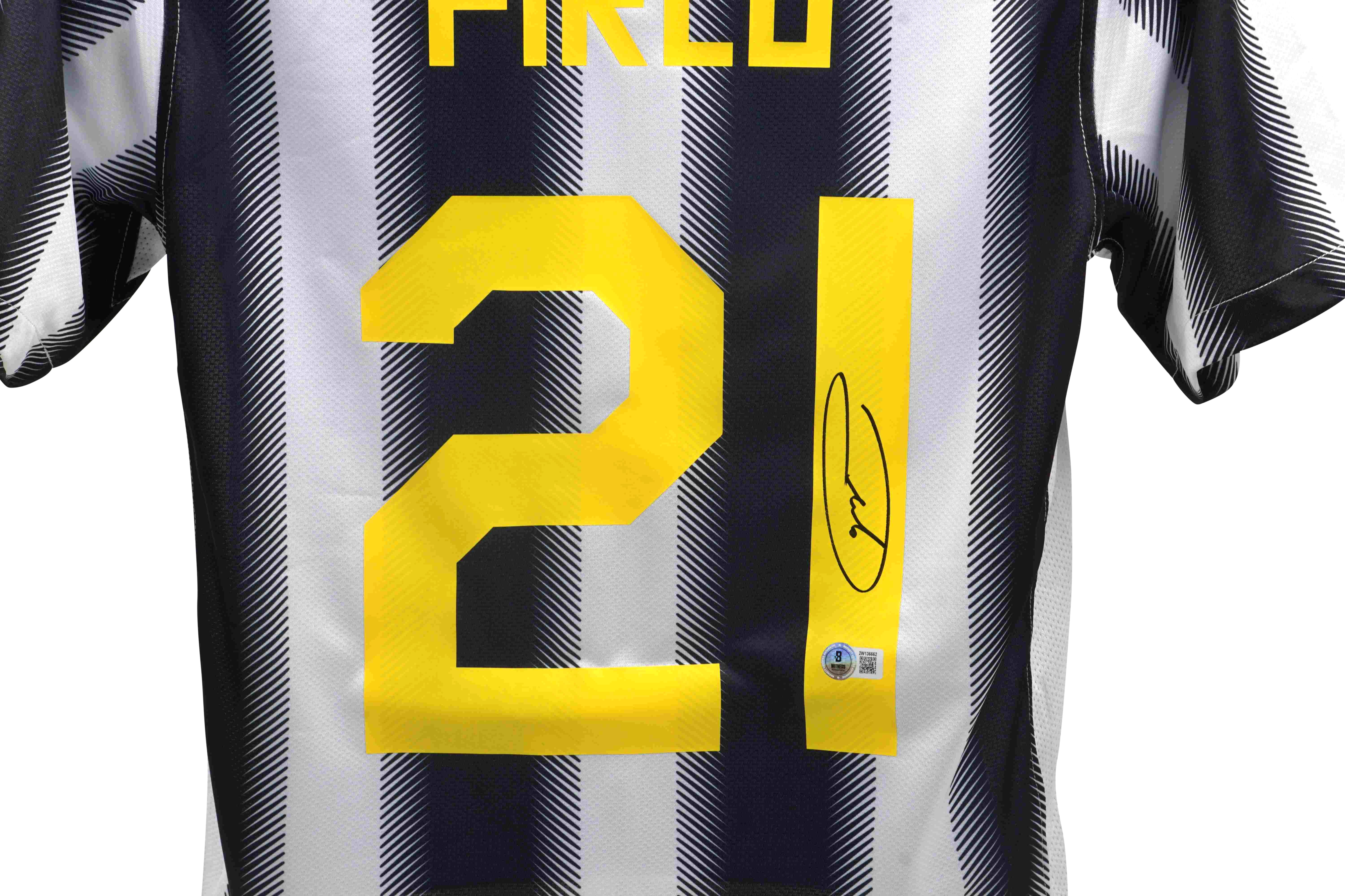 Andrea Pirlo's Juventus Signed Replica Shirt - CharityStars