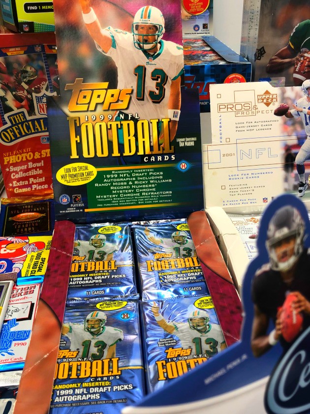 NFL Trading Cards Pocket Pack “Gold Edition 2024-25” (5 unopened packs ...