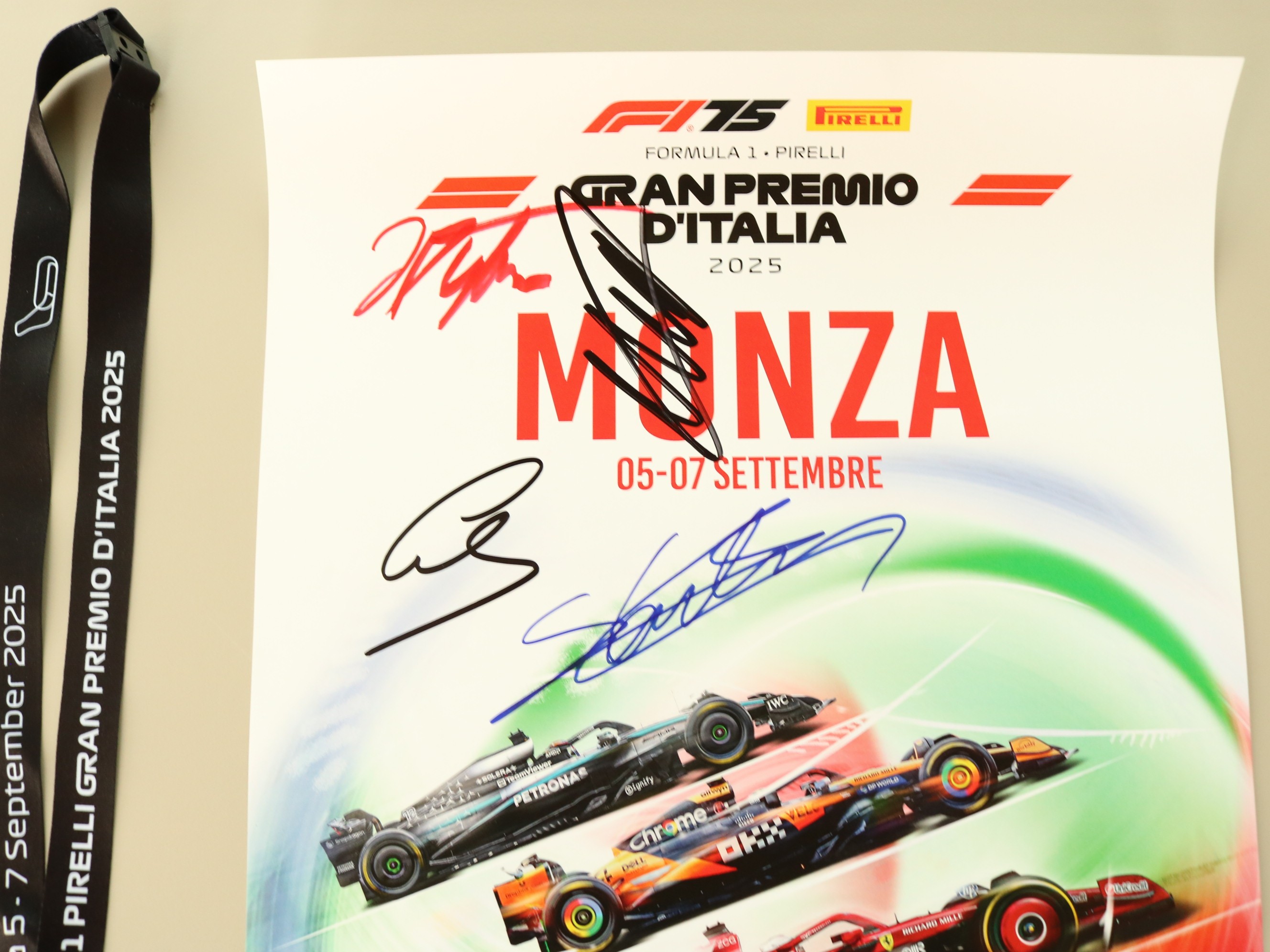 Official Formula 1 Poster, Monza 2025 - Signed by the pilots - CharityStars
