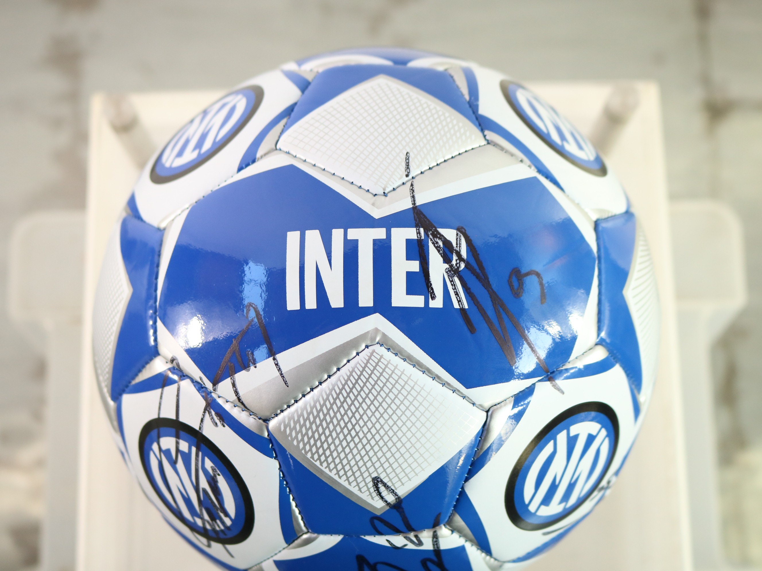Inter Official Football, 2025/26 - Signed by the Squad - CharityStars