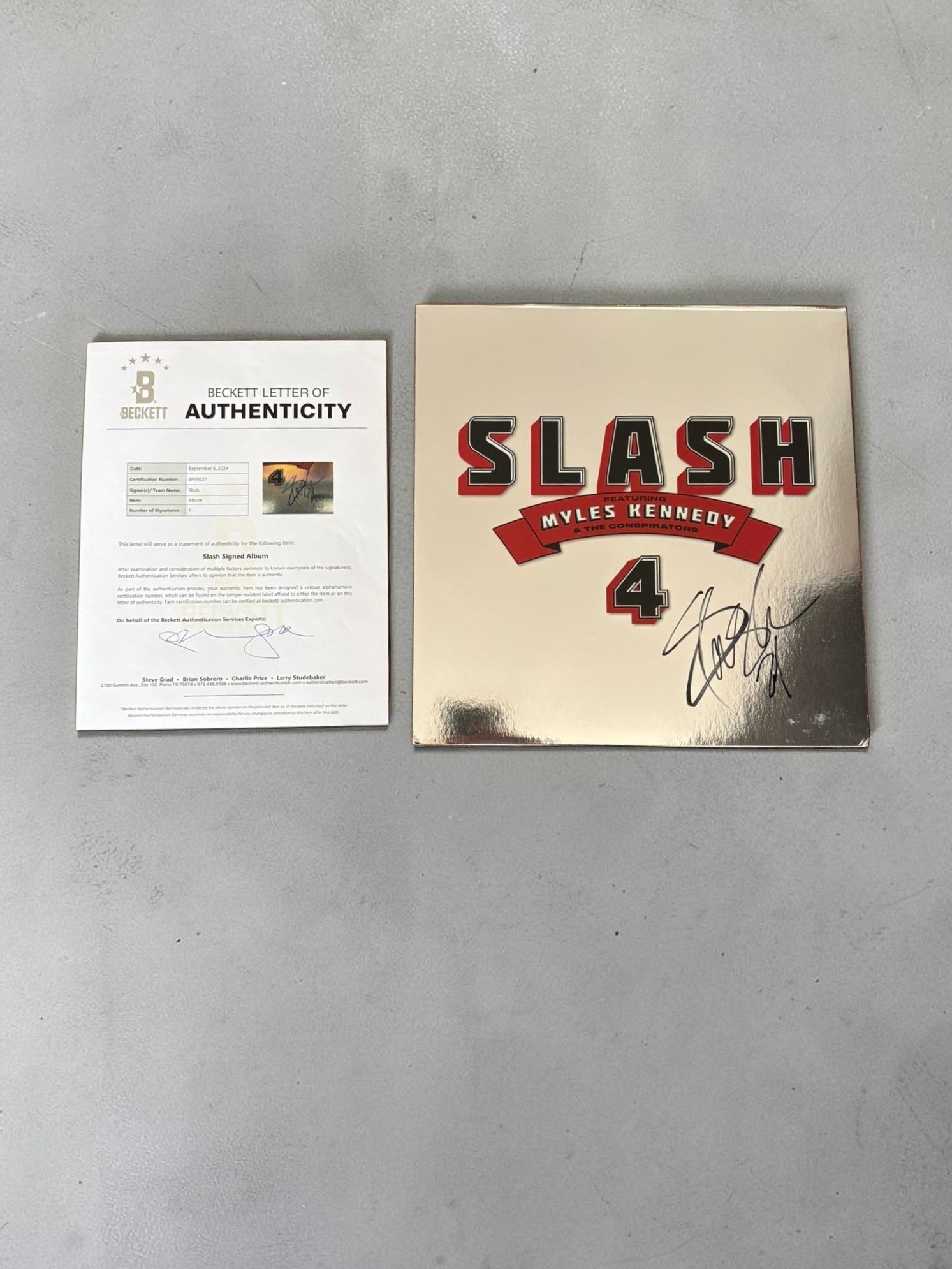Slash of Guns N' Roses Signed Slash 4 Featuring Miles Kennedy Vinyl LP ...
