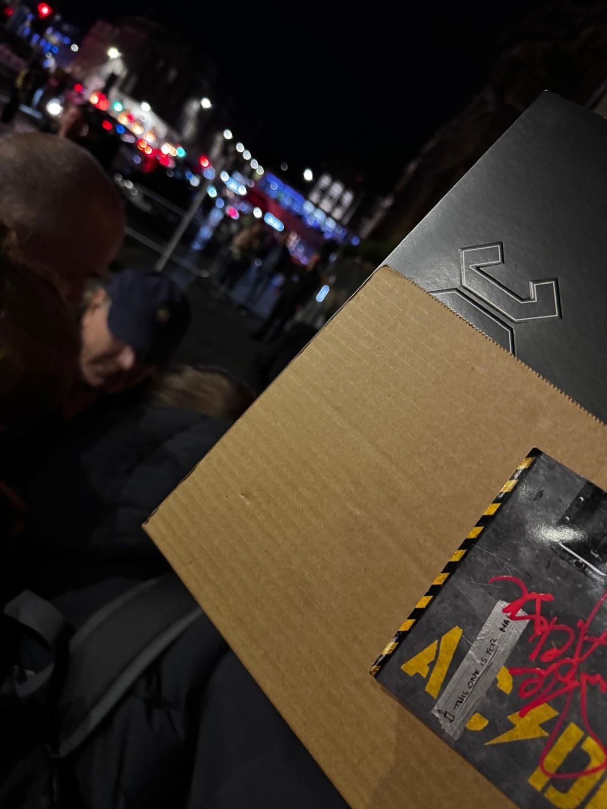 AC/DC Signed "Back In Black Vinyl LP" with Proof of Signing - FC ...
