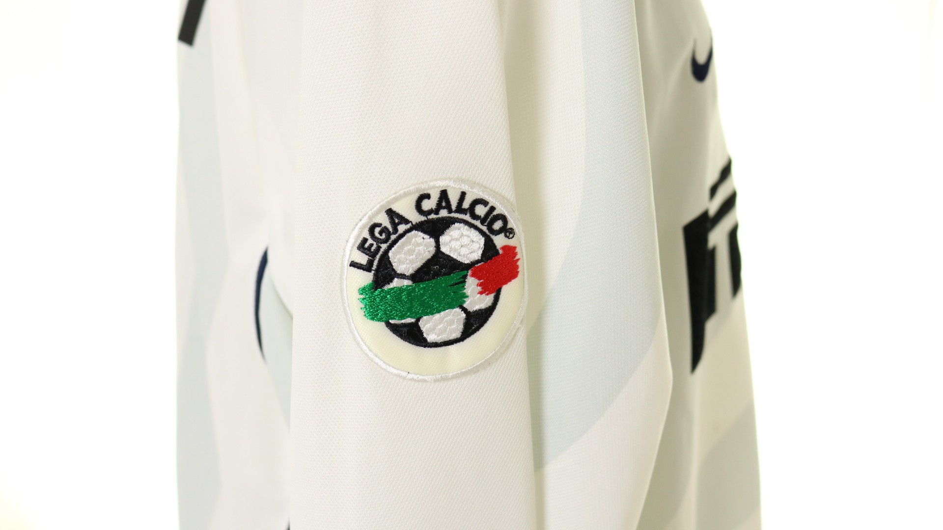 Seedorf's Inter Match Shirt, 2001/02 - CharityStars